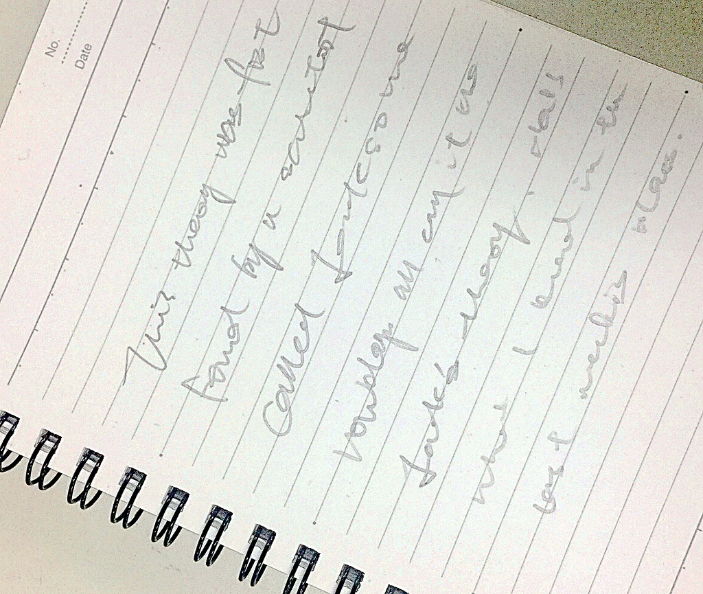 perfunctory の意味・例文・発音・語源・イメージ画像 - KOTOBA